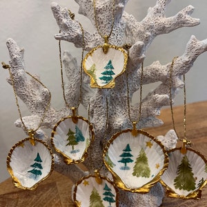 Set of Six Gold Gilded, Decoupaged Scallop Shell Christmas Tree ...