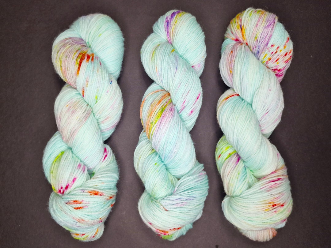 RAINBOW REEF - Handgefärbte Wolle Merino High Twist 4-fach - 100 g ...
