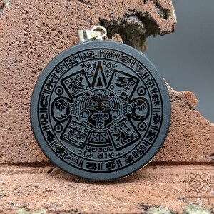 Solar Disk, Aztec Calendar, (the 5 Suns of the Sun Stone), Obsidian ...