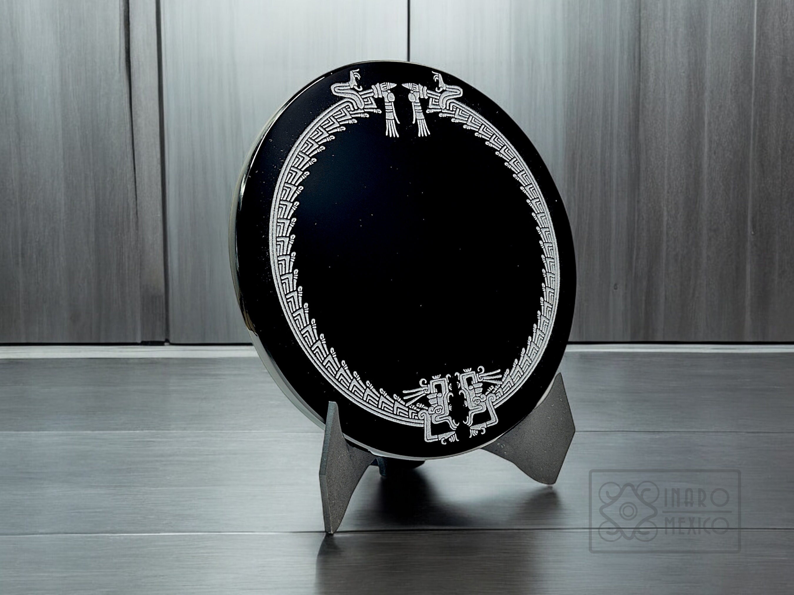 Obsidian Mirror, Mexican Decor, Aztec Calendar, Mayan Art, Divination ...
