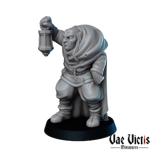 Hunchback Renfield 28mm D&D 3D Resin Printed Miniature Dungeons and ...