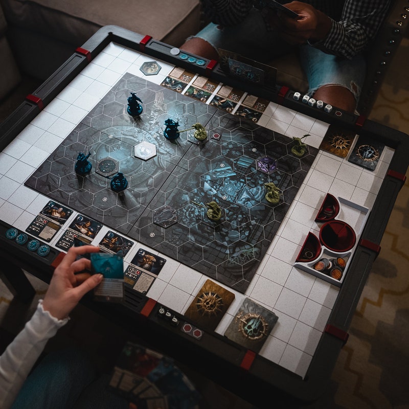 Dungeons and Dragons Gaming Table - Etsy