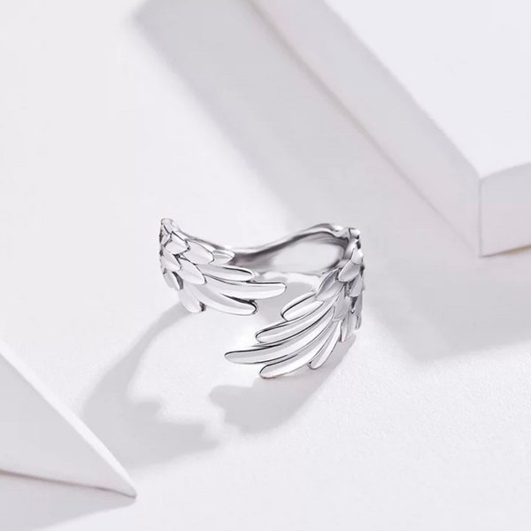Angel Wings Ring - Etsy