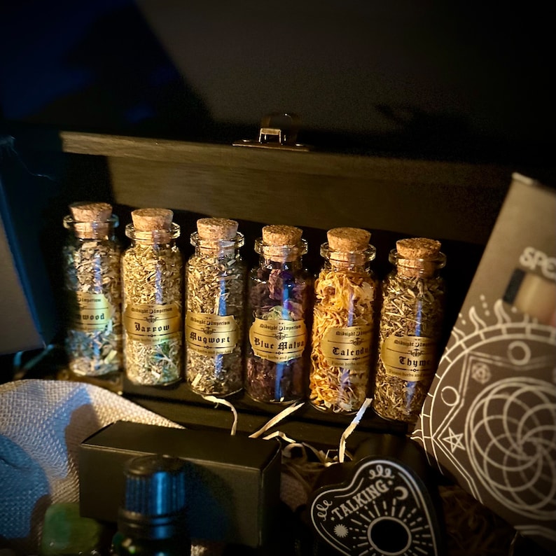 Witch Starter Kit: Beginner Witchcraft Set With Crystals, Herbs & Spell ...