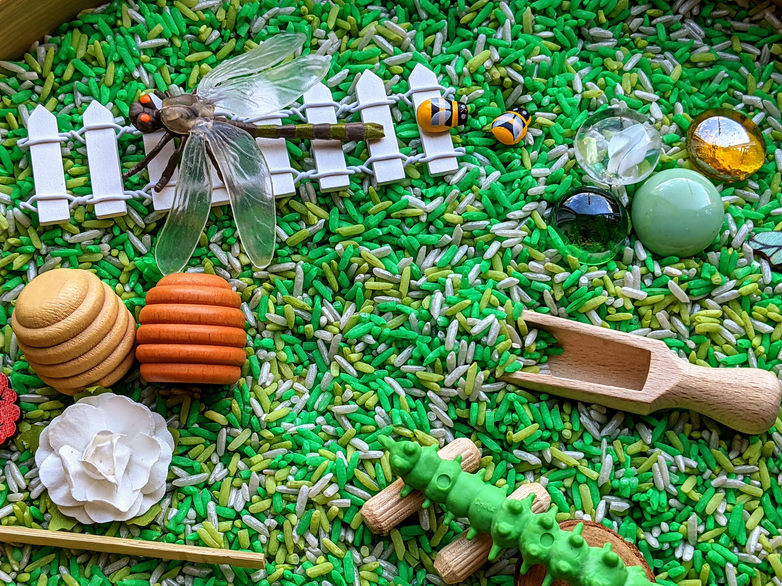 Minibeasts Sensory Kit Loose Parts Small World Play | Etsy