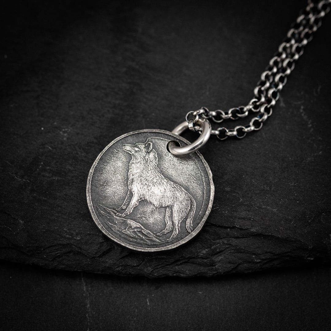 Silver Wolf Coin Pendant Necklace – Nature-inspired Animal Jewelry ...