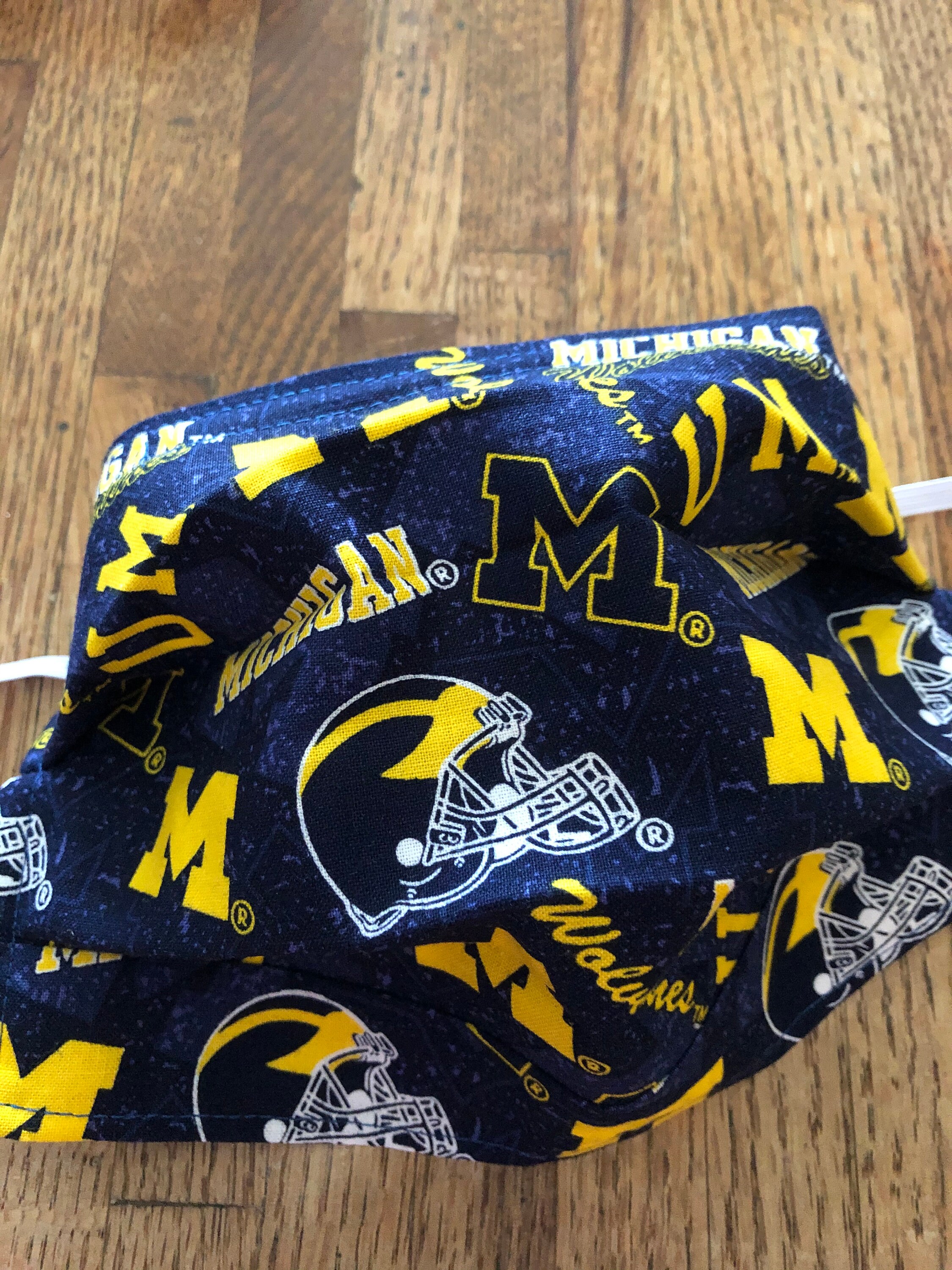 Michigan Traditional Grid Iron Blue & Maize Face Mask - Etsy