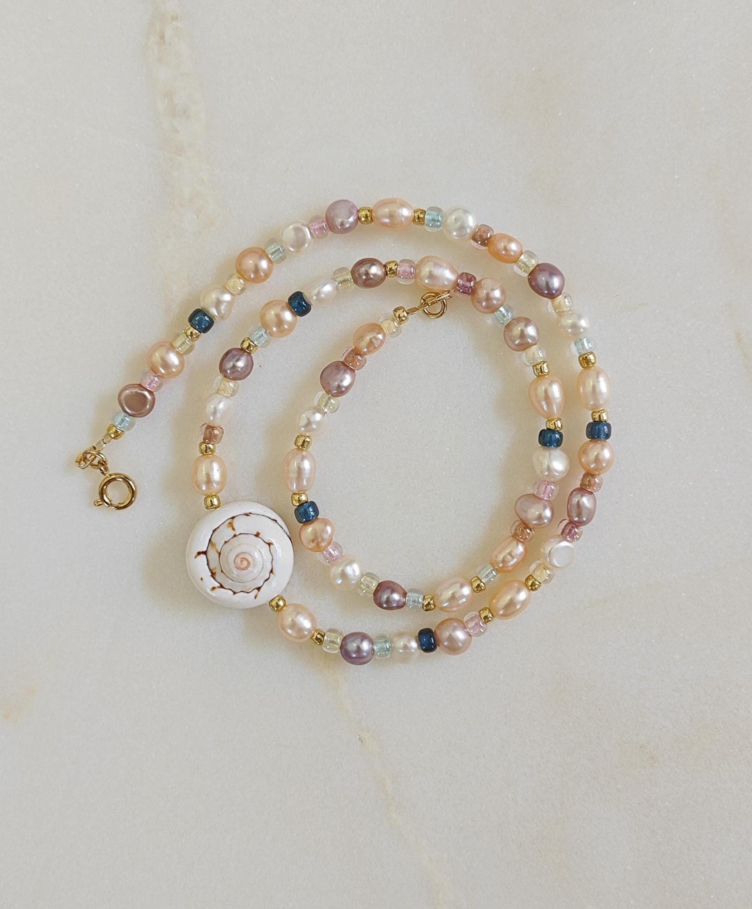 Tri-color Pearl Necklace With Shell Charm, Colorful Pearl and Natural ...