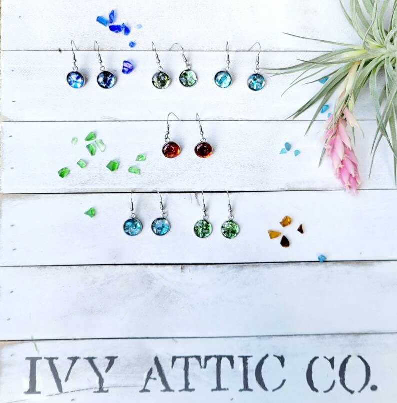 Emerald Green River Glass Drop Earrings From Upcycled Bottle - Etsy