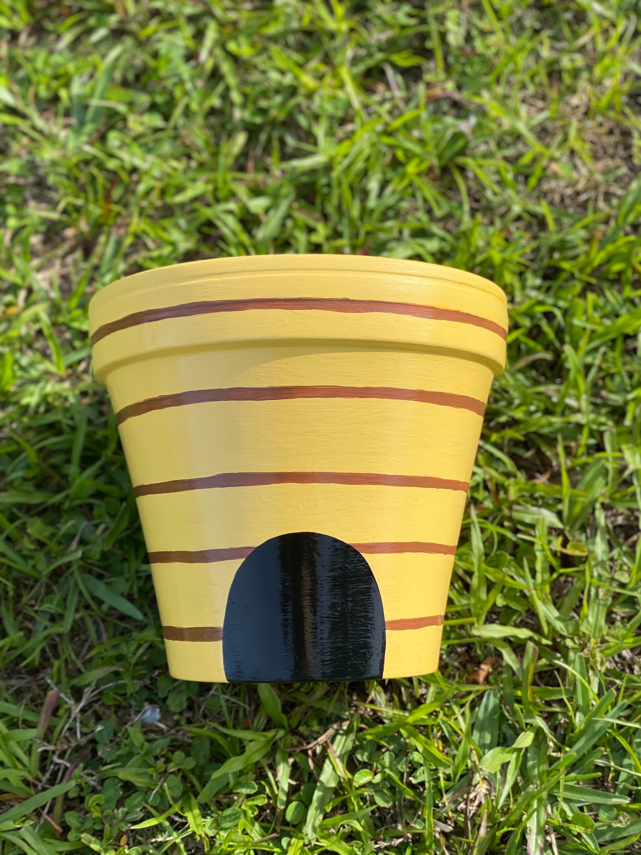 Beehive Themed Hand Painted Terra Cotta Flower Pot, Pot With Drainage ...