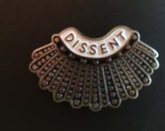 Ruth Bader Ginsburg's Dissent Collar Pin - Etsy