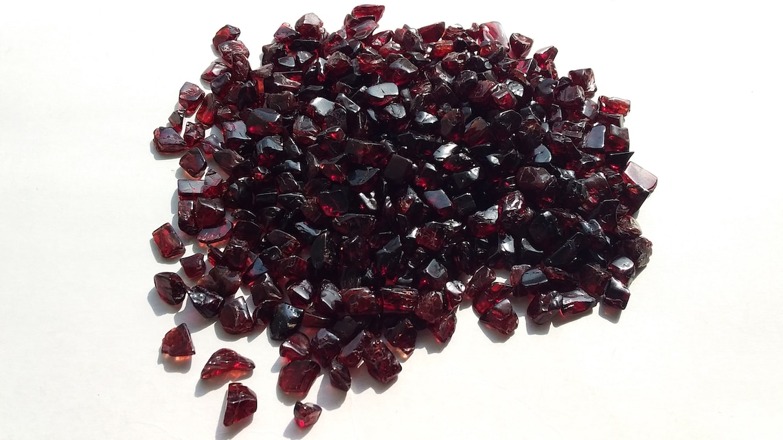 AAA Quality Garnet Rough Natural Gemstone Rough Red Garnet | Etsy