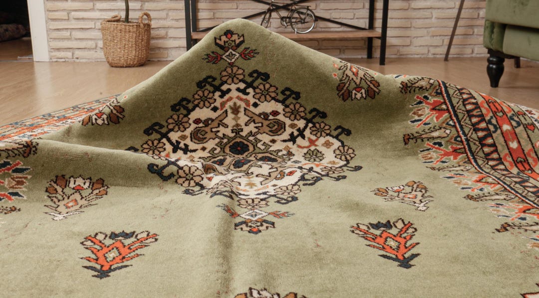 Wool Pastel Green Area Rug, 6'8" X 9'2" Woven Living Room Carpet ...