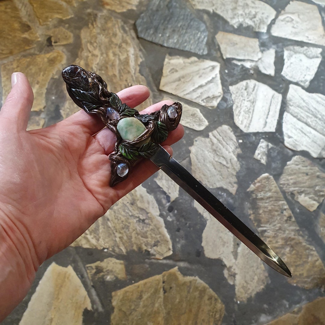 Magical Crystal Athame Jade Garnet Aura Quartz Ritual Knife Wicca Pagan ...