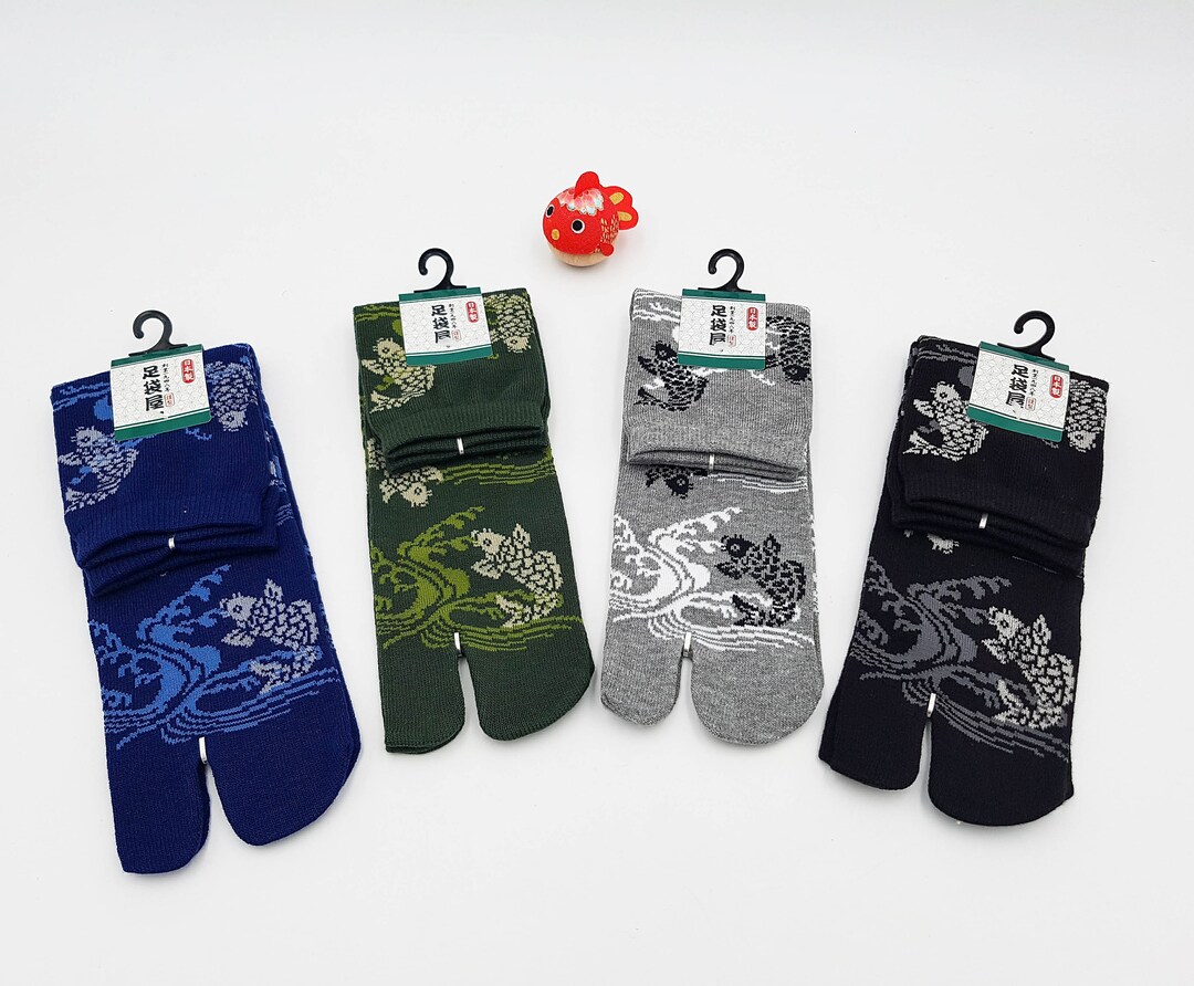 Japanese Tabi Socks in Cotton and Koi Carp & Waves Pattern Made in ...