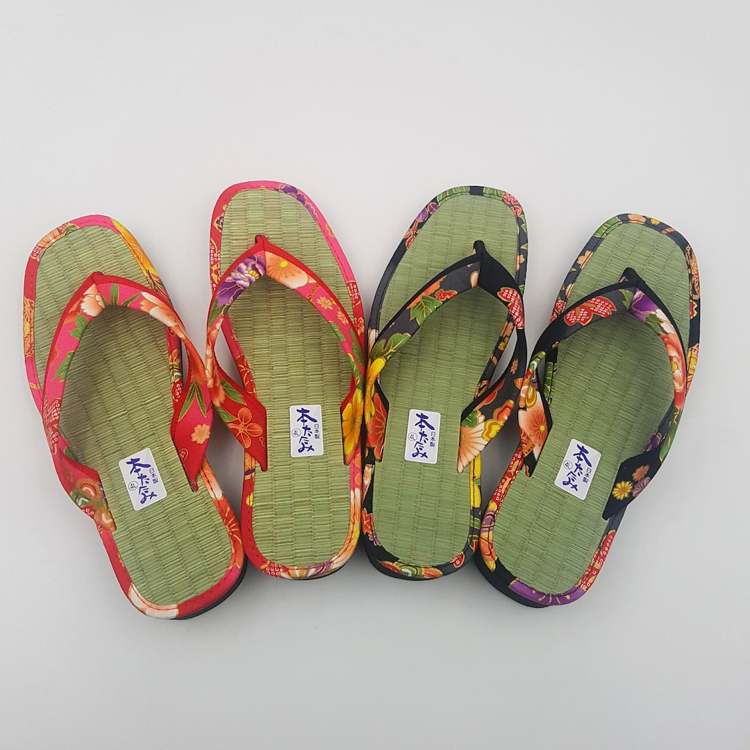 Zori Women's Japanese Sandals Flower Pattern - Etsy
