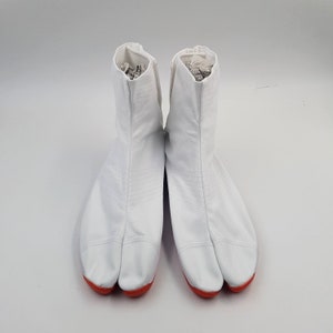 Tabi Air Shoe, Traditional Japanese Shoes for Men and Women, Kimono ...
