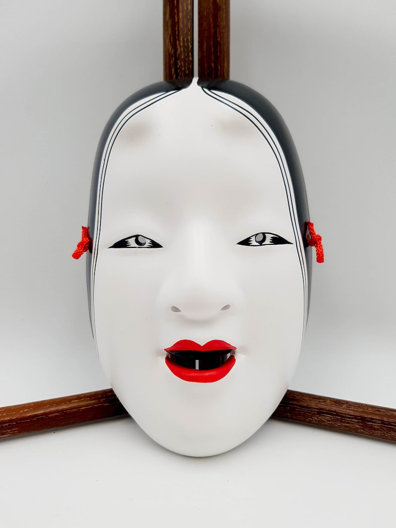 Zo Onna Decorative Noh Theatre Mask with artist's signature made in ...