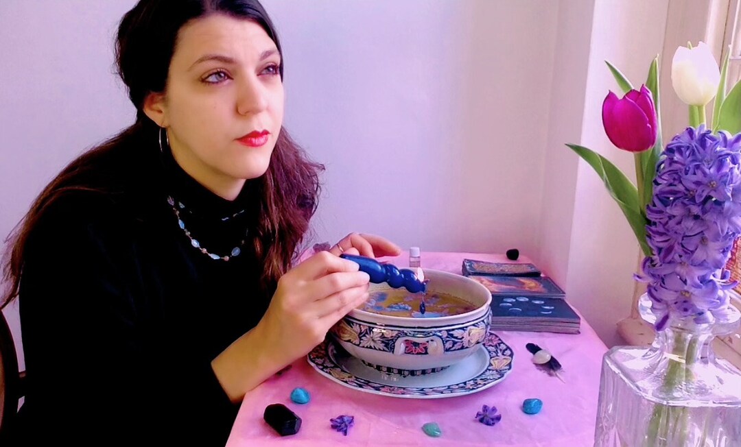 Water & Wax SCRYING, VIDEO READING, Plus Tarot and Oracle Cards, 20 ...