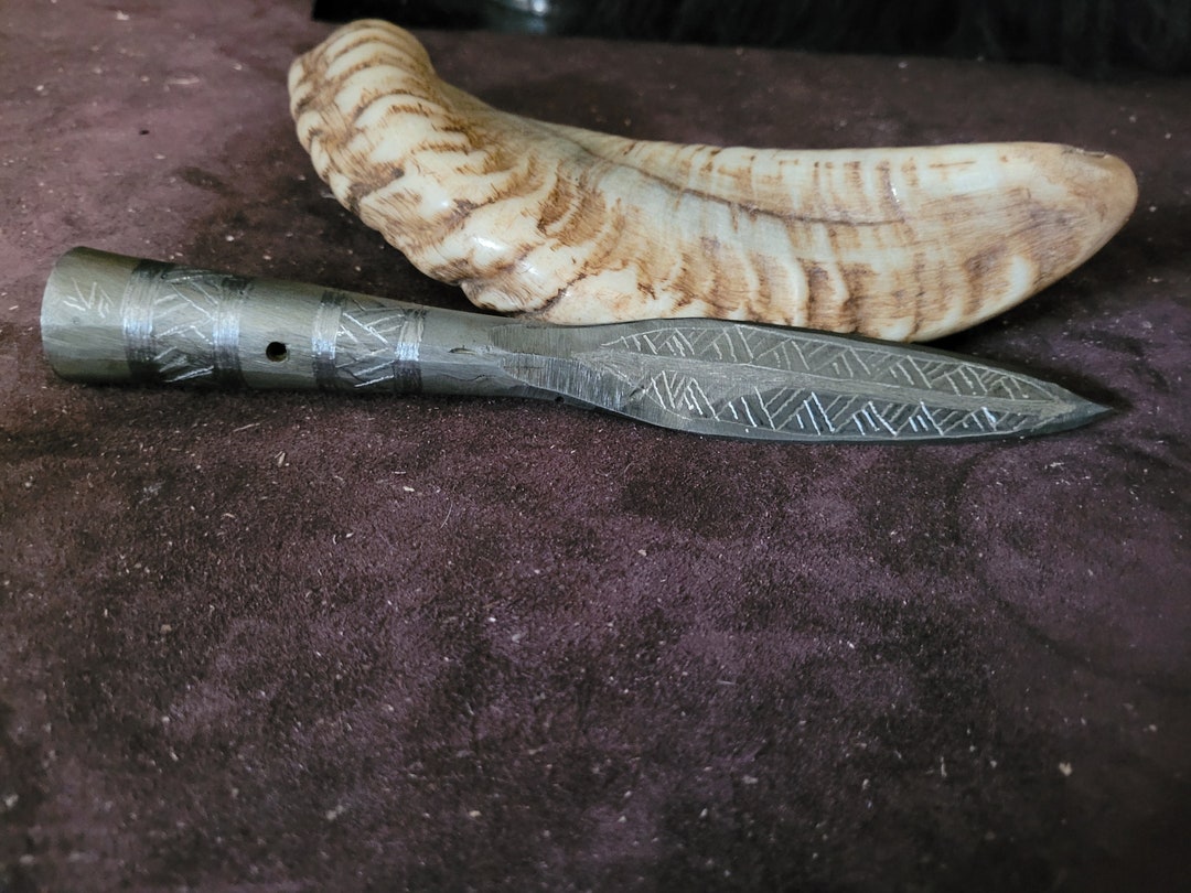 Spear Head, Knotwork Engraved - Etsy