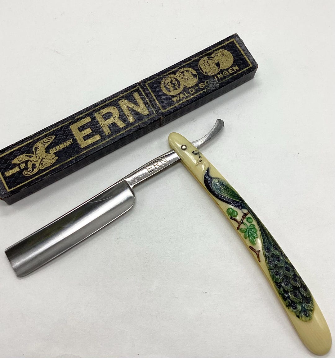 ERN Wald-solingen Boxed Straight Razor - Antique Celluloid With ...