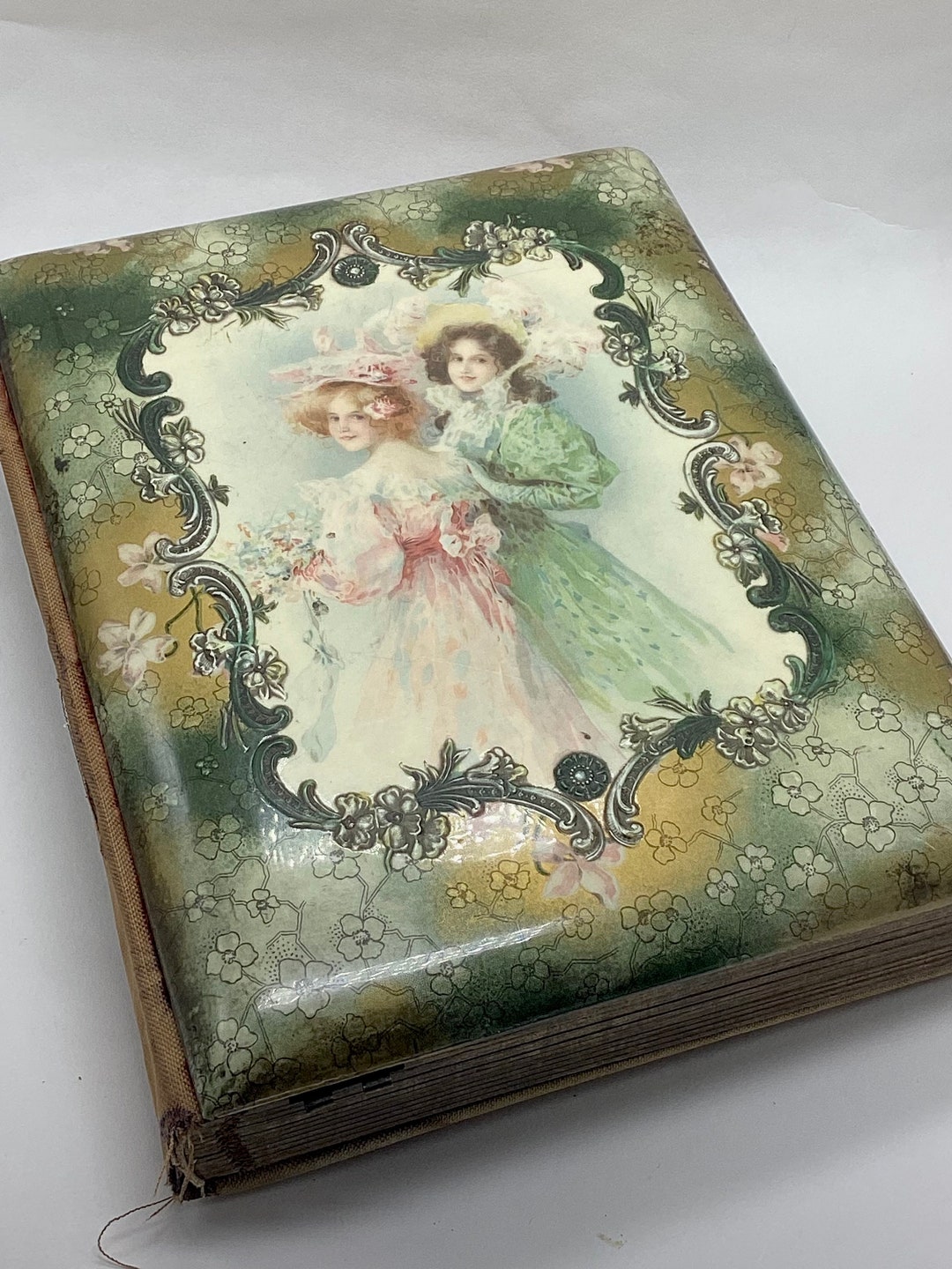 Victorian Celluloid Photo Album With 7 Cabinet Cards of Women and ...