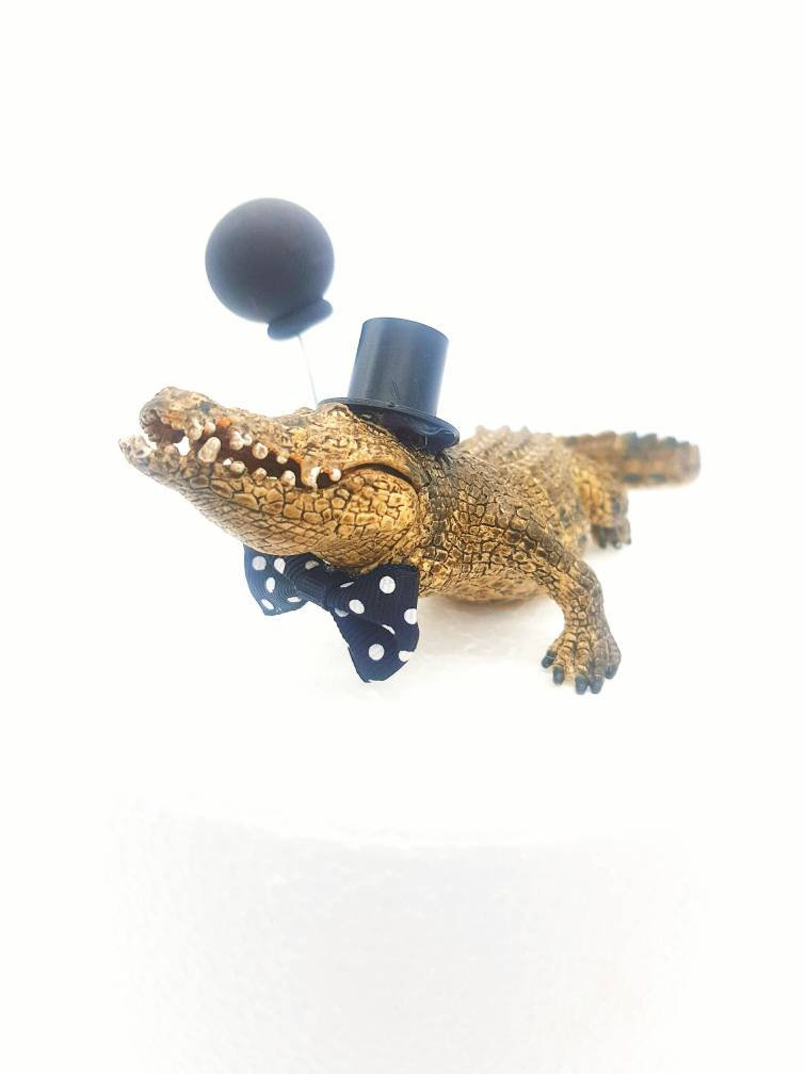 Crocodile Cake Topper / Party Croc / Crocodile Birthday / - Etsy