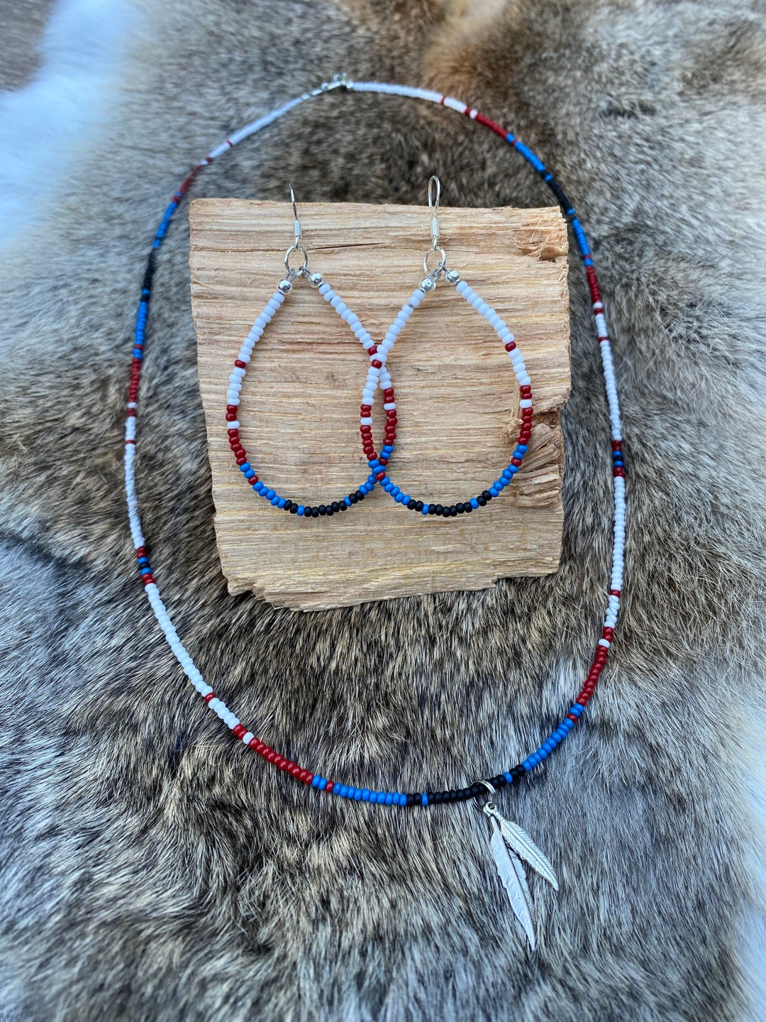 Native American Handcrafted Seed Bead Necklace and Earring Set - Etsy