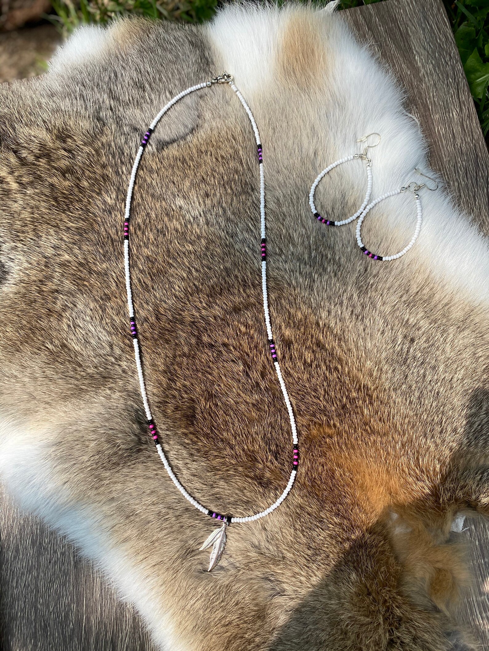 Native American Handcrafted Seed Bead Single Strand Necklace and ...