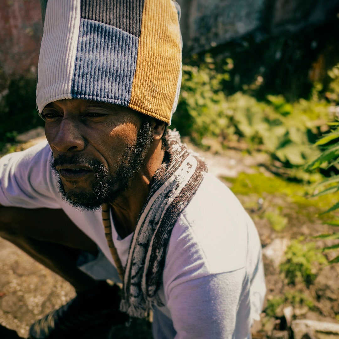 Rasta Crown Without Visor With an Assembly of Corduroy Pieces for ...