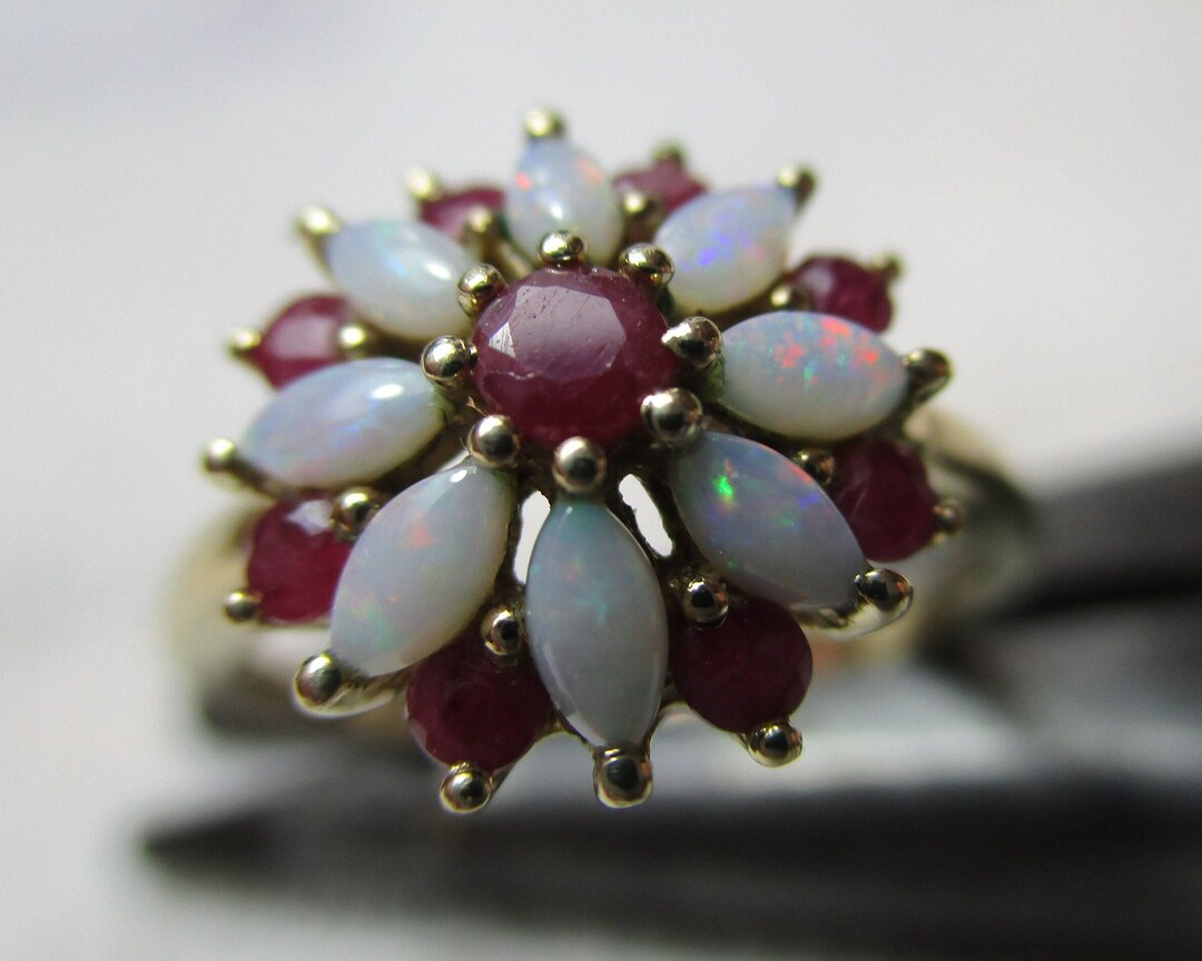 Vintage 9ct Solid Gold Ruby + Opal Gemstone Cluster Ring - Etsy
