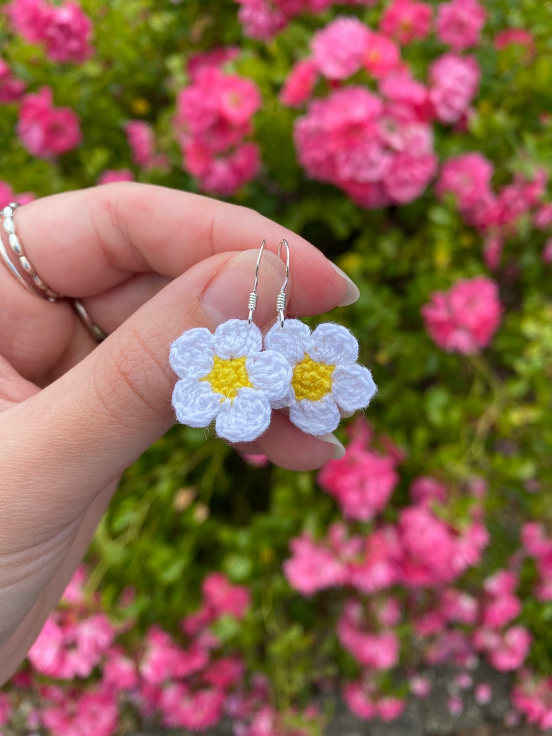 Tiny Crochet Daisy Earring Pattern // Digital Download // Crochet ...