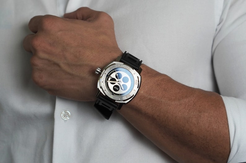 Rvlvr Automatic Dive Watch for Gun Lovers Gift Mechanical Watch for Men ...