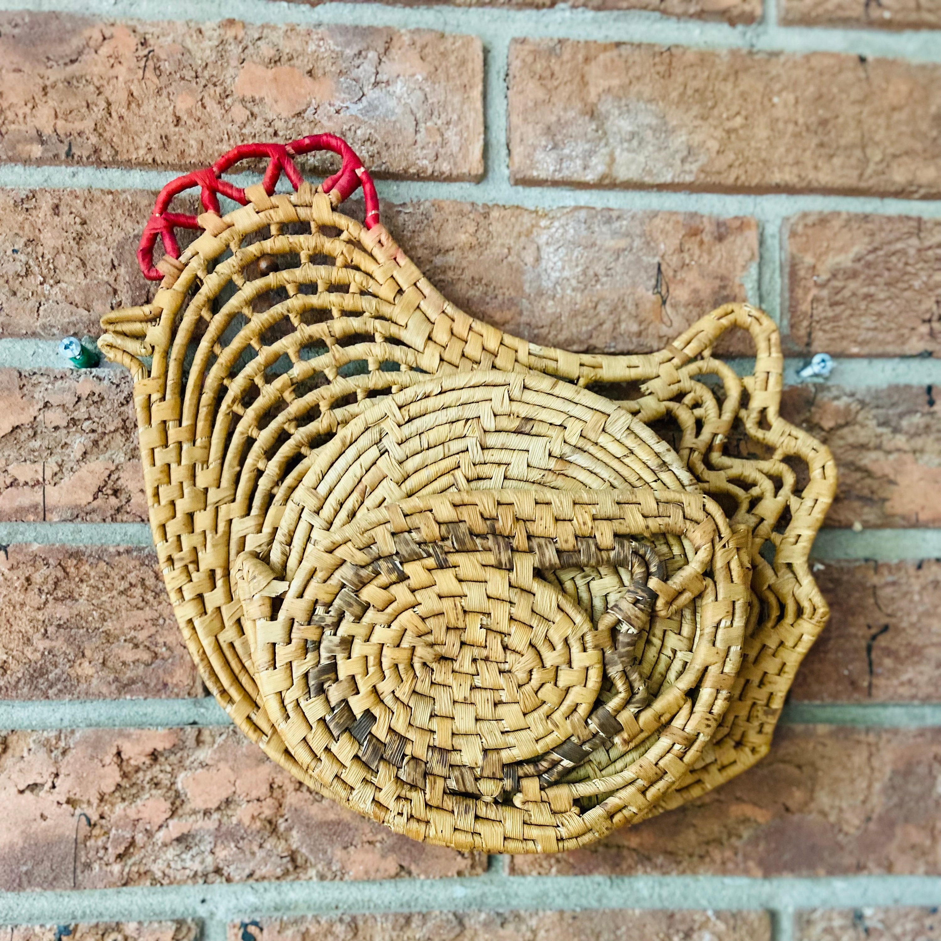 Vintage Chicken Trivet Set Woven Wicker Hen Wall Hanging Holder Rattan ...