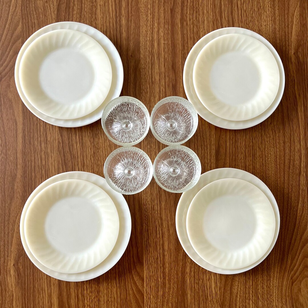 Vintage Fire King Plates Set of Ivory Swirl Retro Kitchenware Rare ...