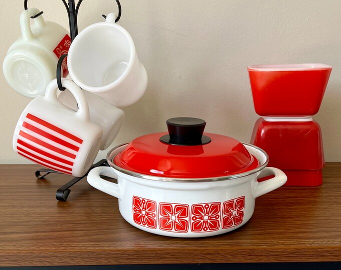 Vintage Red Enamel Pot With Lid - Nahrath Skandinavia Cookware - Retro ...