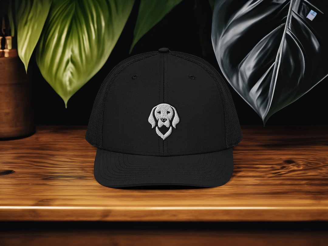 Golden Retriever Trucker Cap. Dog Embroidered Snapback Premium Trucker ...