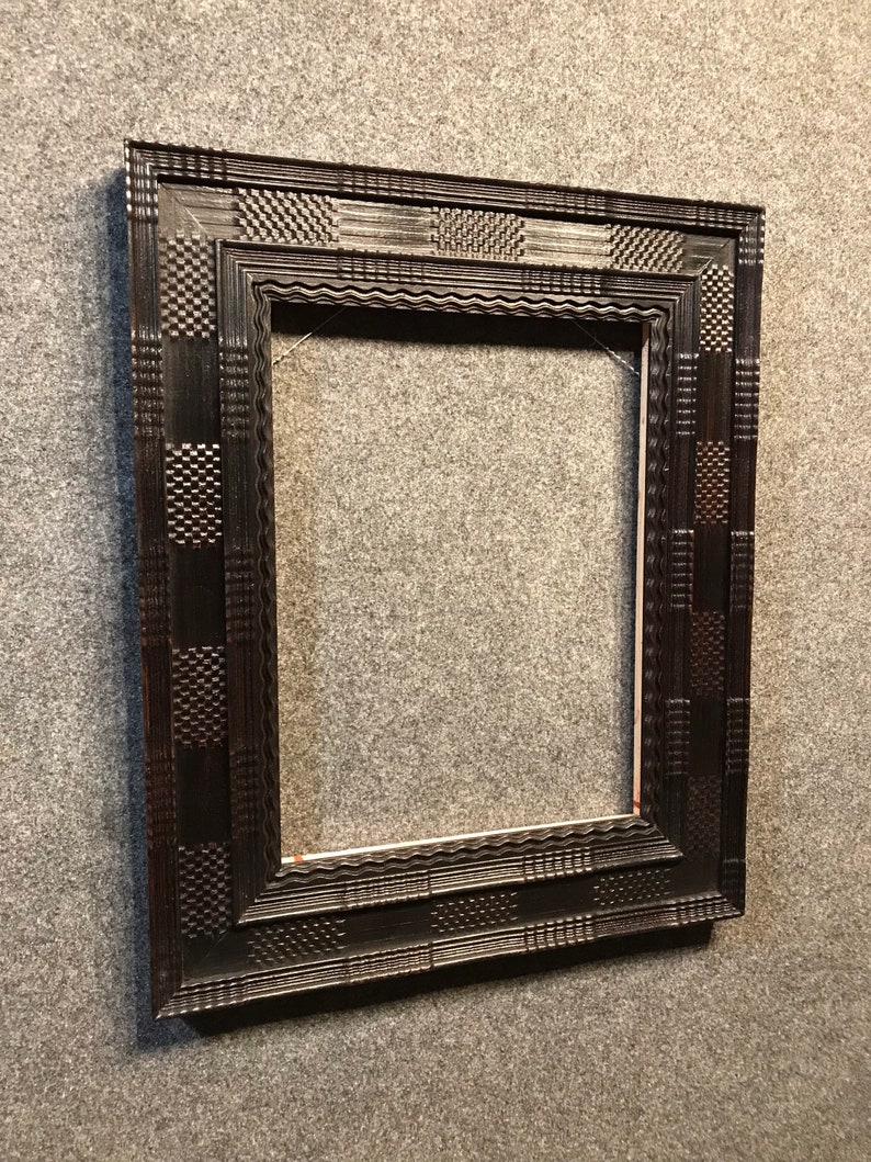 17th Century Dutch Style Ripple Molded Frame. - Etsy