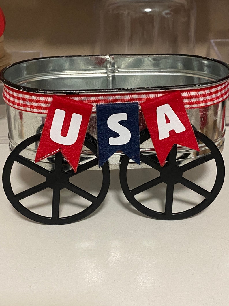 USA Wagon - Little Wagon Candy Dish - Patriotic Tiered Tray - USA Felt ...