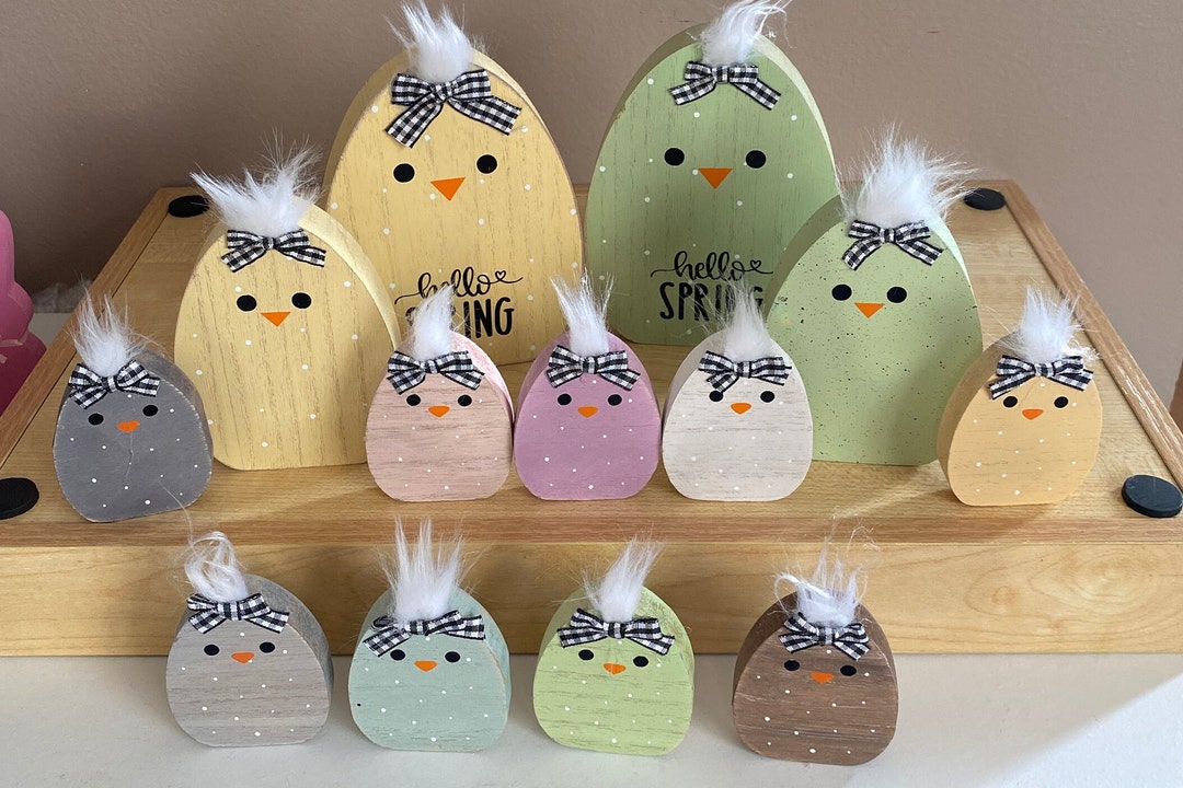 Set of Mini Spring Chicks Three Polka Dot Chicks Pastel or Neutral Wood ...
