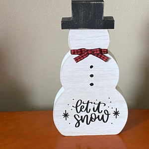 Wooden Snowman - Whitewash Snowman With Buffalo Plaid Bow - Snowman ...