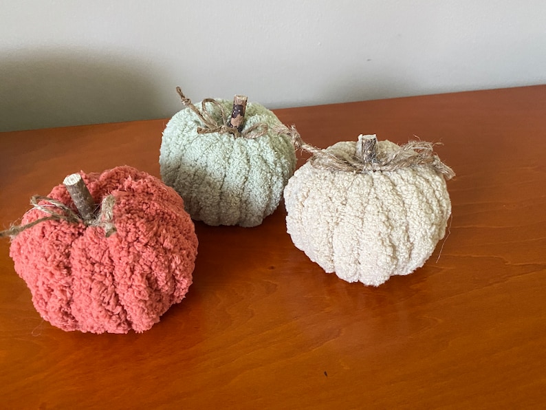 Decorative Pumpkins - Fall Decor - Set of 3 Yarn Pumpkins for Tiered ...