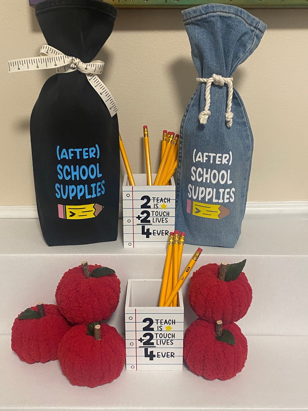 Teacher's Gift - Back to School - Pencil Holder and Sherpa Yarn Apple ...