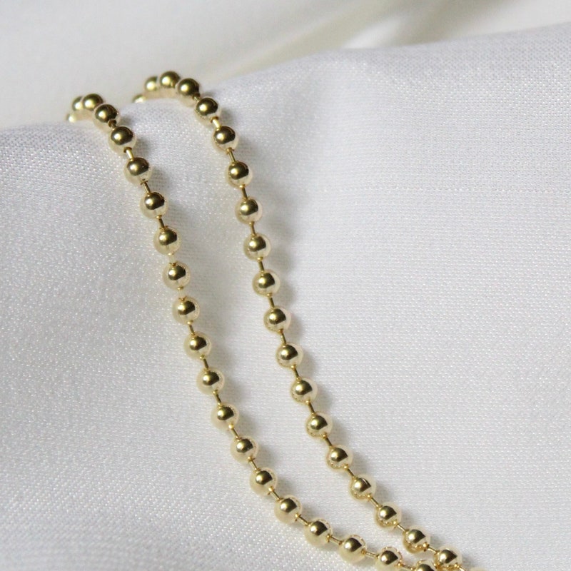 Gold Ball Necklace - Etsy