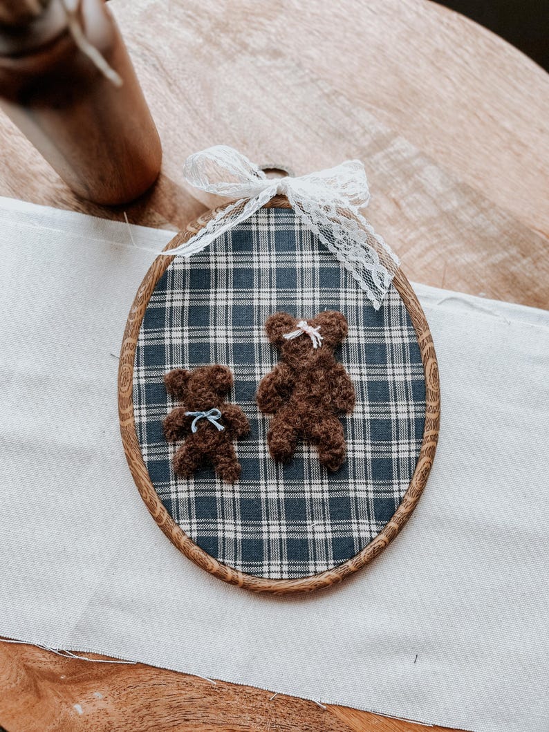 Felted Heirloom Hoop- Baby and Mama Bear - Etsy