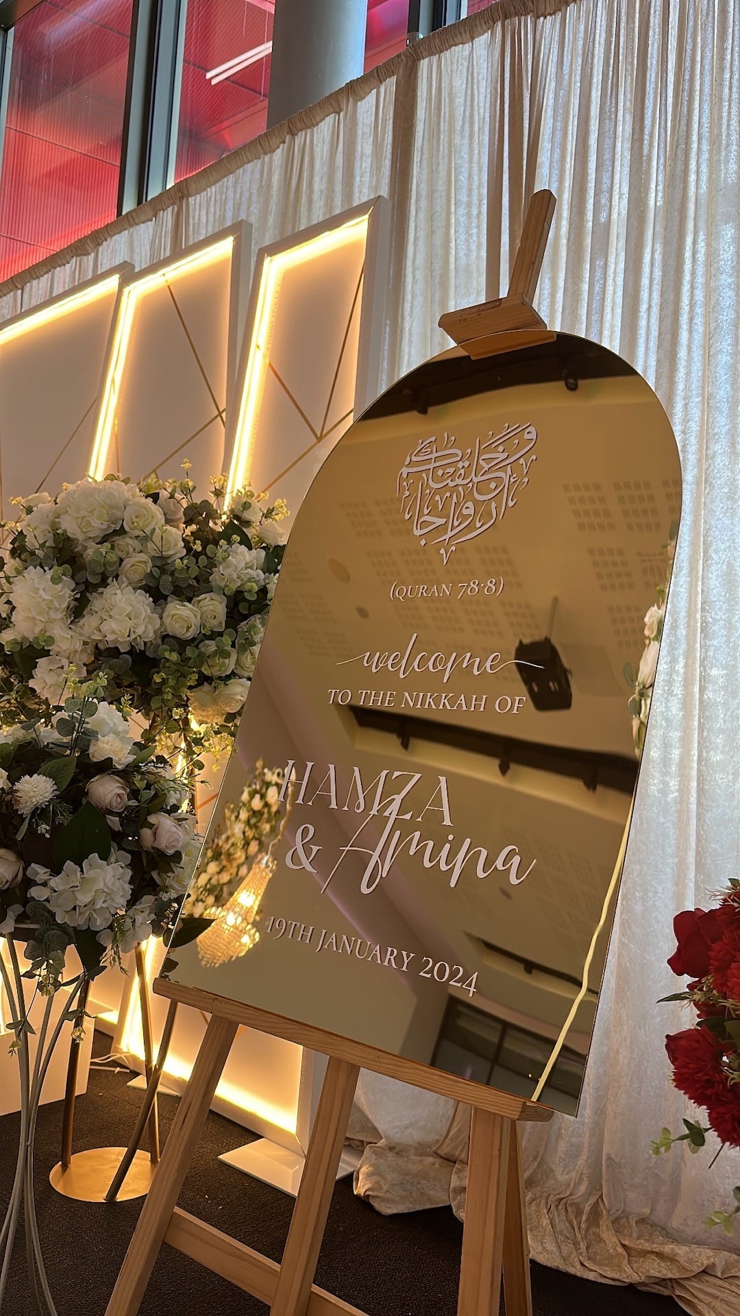 Gold Mirror Acrylic Wedding Welcome Sign: Arched Reception Decor - Etsy