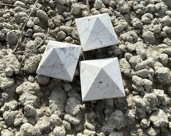 HOWLITE Natural Small Gemstone Crystal Pyramid 20-22 - Etsy