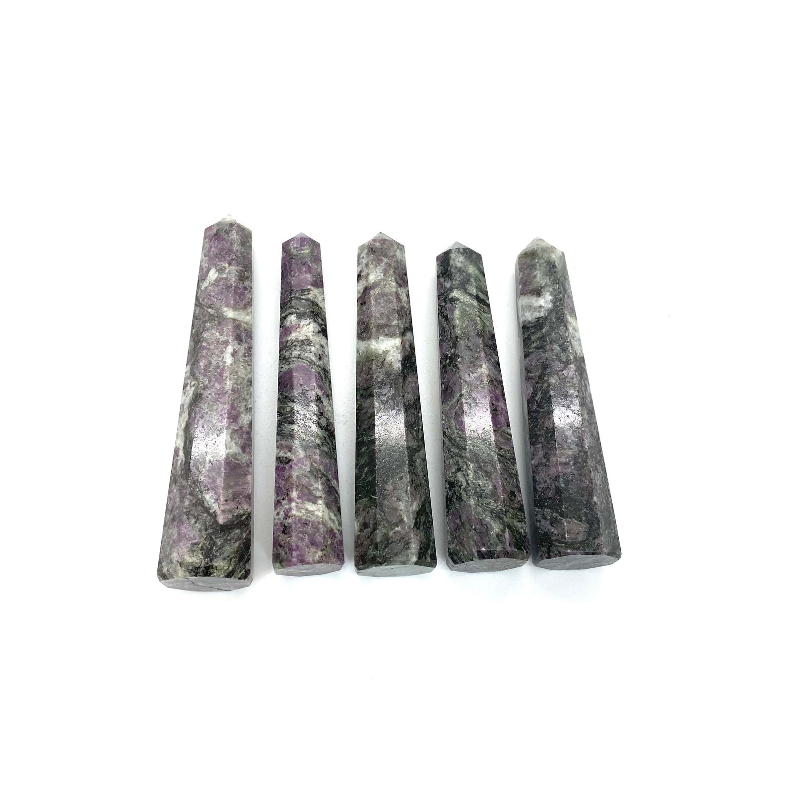 Garnet Matrix Healing 8 Facet Wand / Healing Crystal 95 Gms - Etsy
