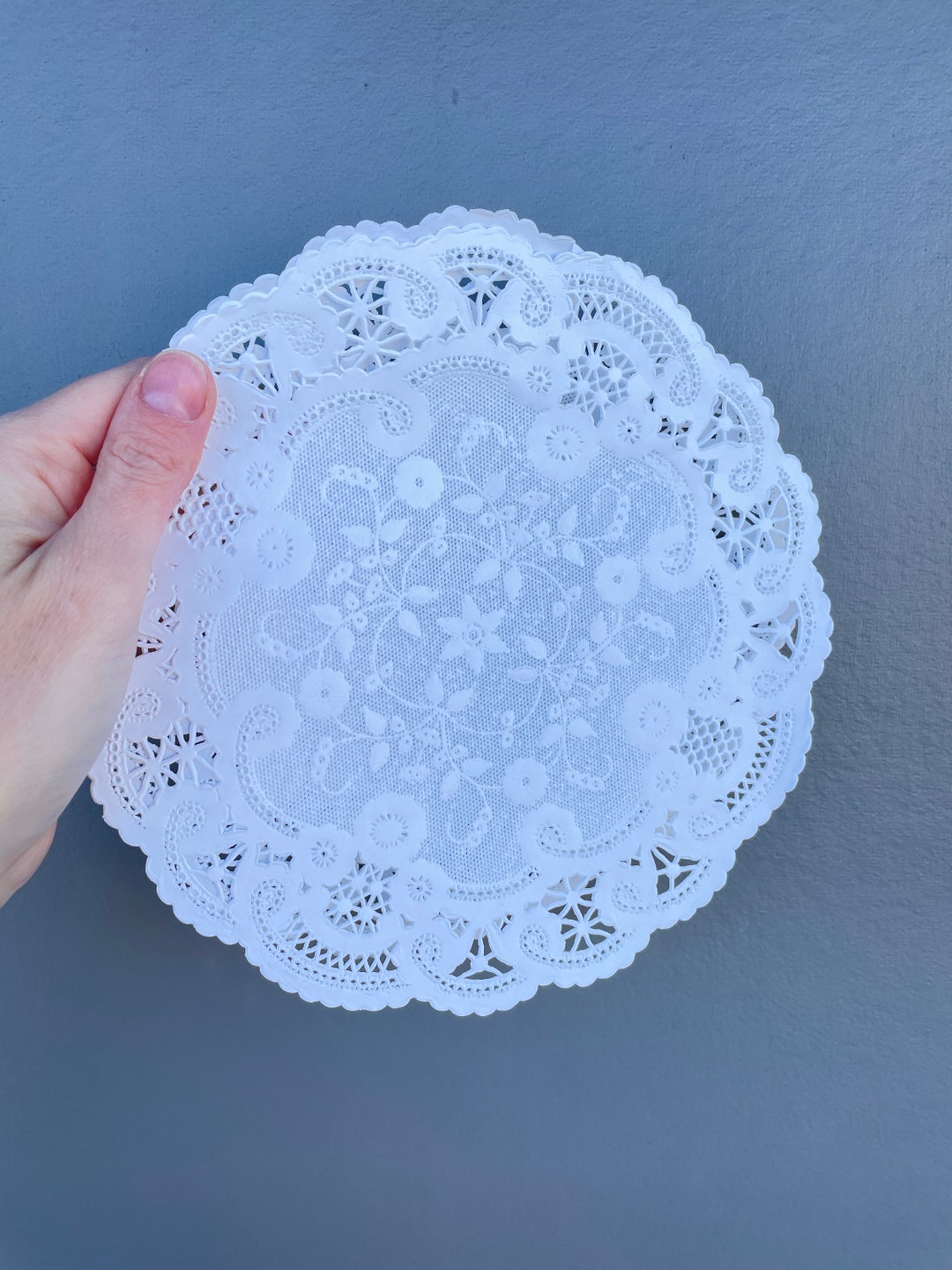 Round White Paper Lace Doilies Assorted Sizes 4 6 - Etsy