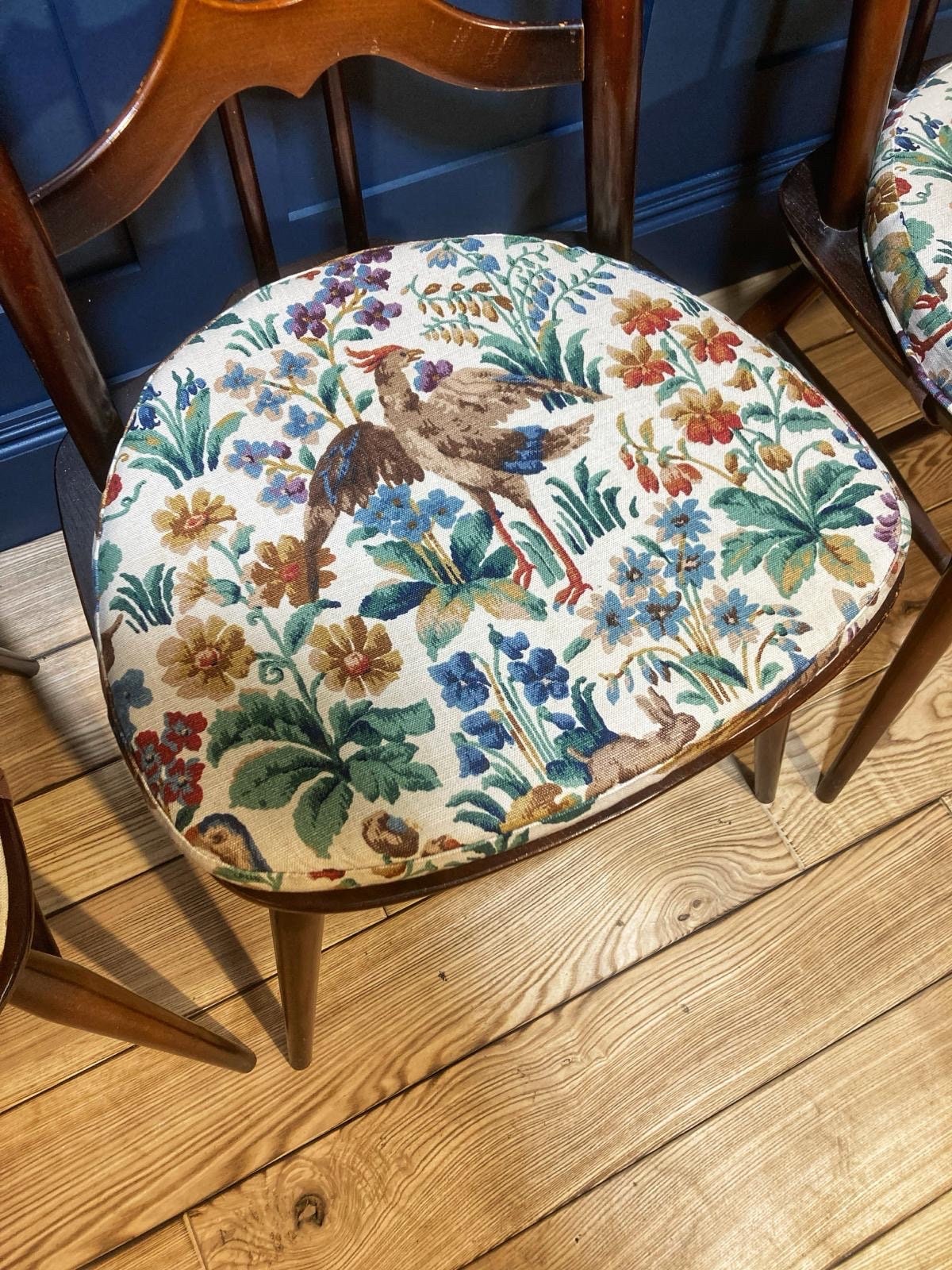Rare Ercol Batwing Chairs and Table Set - Etsy UK